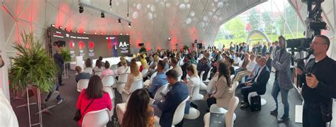 spectacular lakeside event for hestia