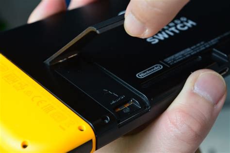How To Put An SD Card In A Nintendo Switch Android Authority