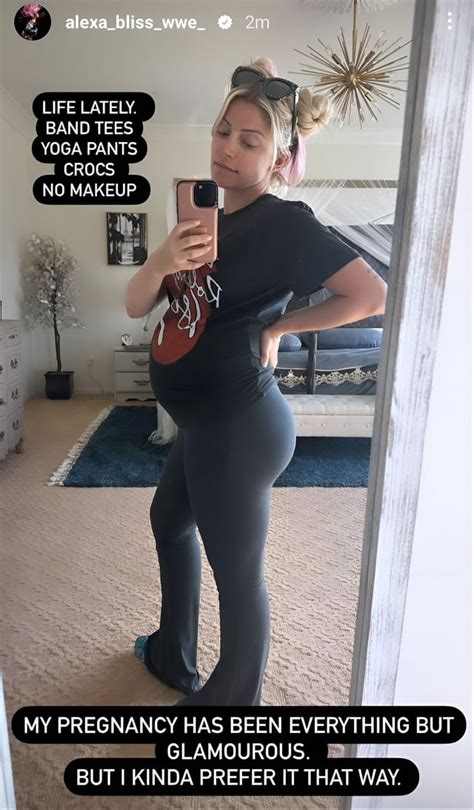 Alexa Bliss Doing The Nikki Bella 🍑 Twirl Ralexablissbooty