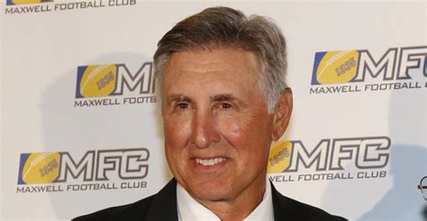 On Tv Radio For Cbs Sports Gary Danielson Less Is More