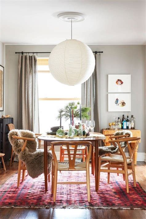 What Does The Ideal Dining Table Look Like — Walls And Leafs Journal