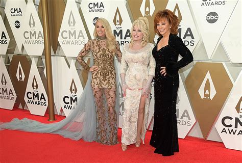 2019 Cma Awards Co Hosts Carrie Reba Dolly Shine Pictures