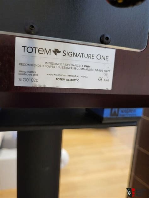Totem Sign One Photo 4042038 Us Audio Mart