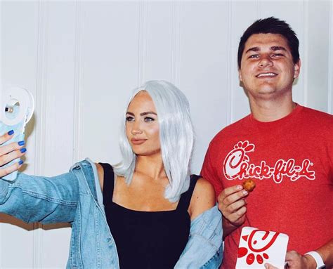 50 Hilarious Rhyme Without Reason Costume Party Ideas Dress Up Day Costume Party Couples