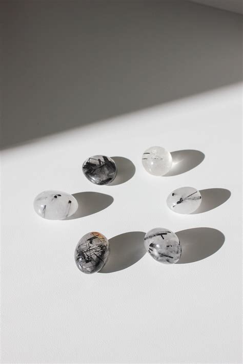 Кварц с турмалином