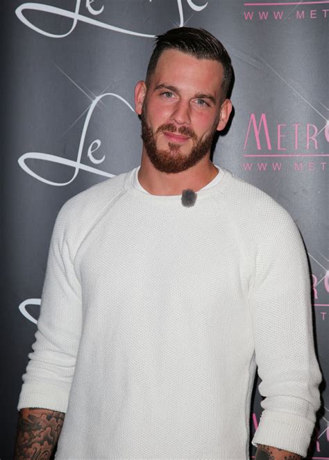 Photo Raphaël Pour Fêter Leurs Retrouvailles Les Anges 8 Se Retrouvent Pour Passer Une