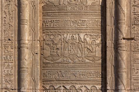 Premium Photo Hieroglyphic Carvings In Ancient Temple