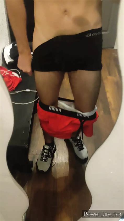 A La Salle De Musculation Gay Public Amateur Porn Xhamster
