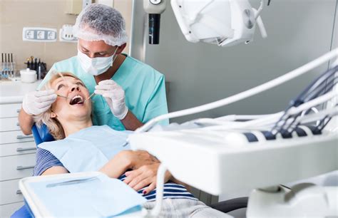 What To Expect During Oral Cancer Screening