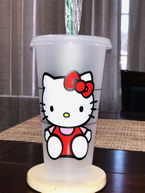 Hello Kitty Reusable Cup~starbucks Cold Cup Hello Kitty Ts Hello
