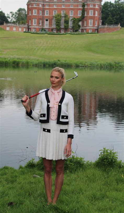 Fashionable Golf Outfits For Women