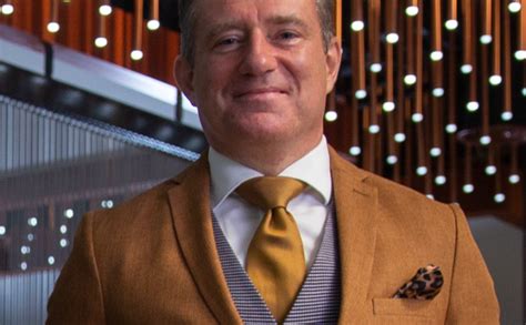 Julian Redman Mena Effie