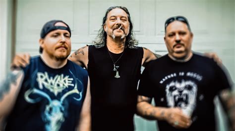 Matt Pike Announces Debut Solo Album Shares Alien Slut Mum Single