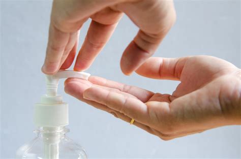 Cómo hacer alcohol en gel Receta fácil de la OMS