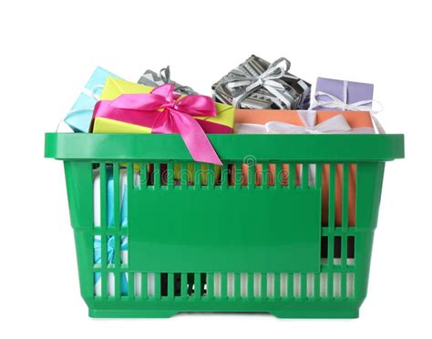 Cesta De Compras Verde Con Fondo Blanco Diferente Foto De Archivo Imagen De Acontecimiento
