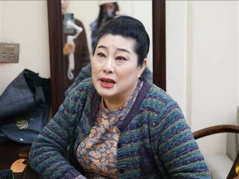 开封王婆走红这一年称从未找过托有时穿尿不湿表演会一直干下去
