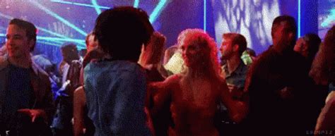 Elizabeth Berkley Showgirls Kick