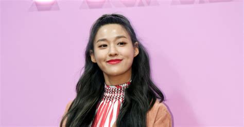 포토 설현 미소 가득