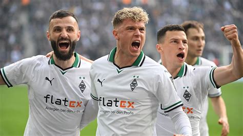 Gladbach Robin Hack Feiert Tor Premiere Gegen Den Sc Freiburg Sport