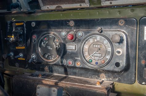 1981 Land Rover 88 Series Iii “lightweight Airportable Half Ton