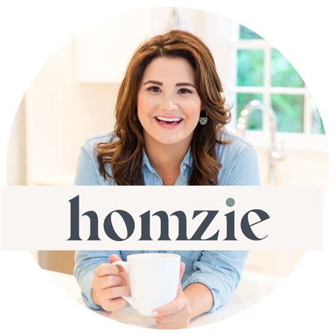 🚨 5 Dining Room Mistakes That Are Cheapening Your Space And How To Fix Them 🚨 1️⃣ Not Enough