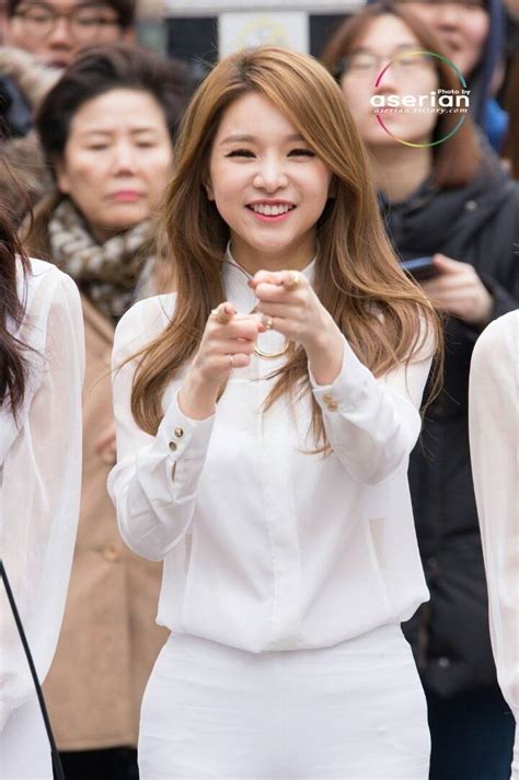 대륙의 담배 피는 소년 인스티즈instiz 이슈 카테고리