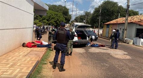 Três dos cinco presos após arrastão em Pedro II já tinham mandados de