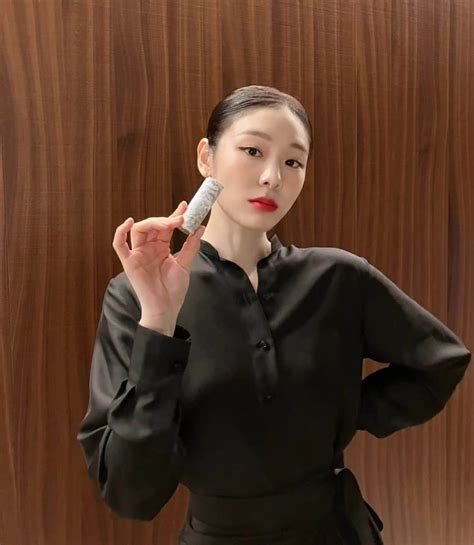 キムヨナさんのインスタグラム写真 キムヨナInstagram NEW 루즈 프리미에 디올뷰티 디올루즈프리미에 디올오뜨꾸뛰르립스틱 디올립스틱 月 日 時