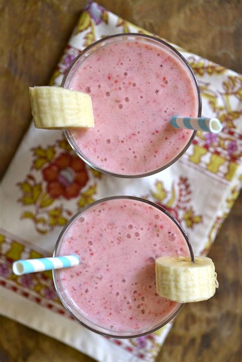 Healthy Strawberry Banana Smoothie Simple And Quick Maebells