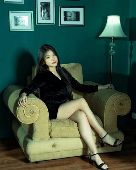 7 Foto Coco Lee Aspri Termuda Hotman Paris Yang Bikin Gemes