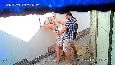 Ehefrau Wollte Sex So Sehr Dass Sie Ihren Ehemann Mit Einem Jungen