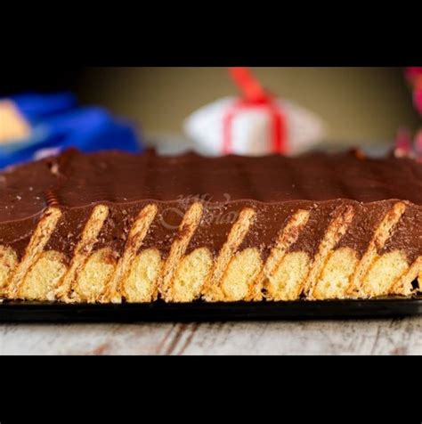 Ред бишкоти ред бисквити и вкусен домашен крем Фантастична бисквитена