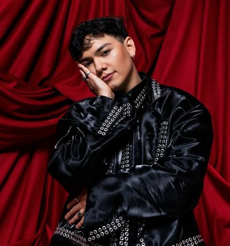 Jj Singer Height Age Biography Starsunfolded