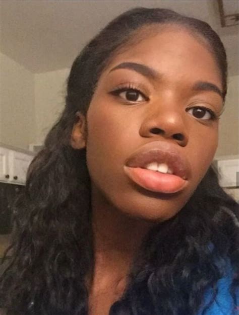 Pin By M0neymade On Delipious Beautiful Lips Girls Lips Big Lips
