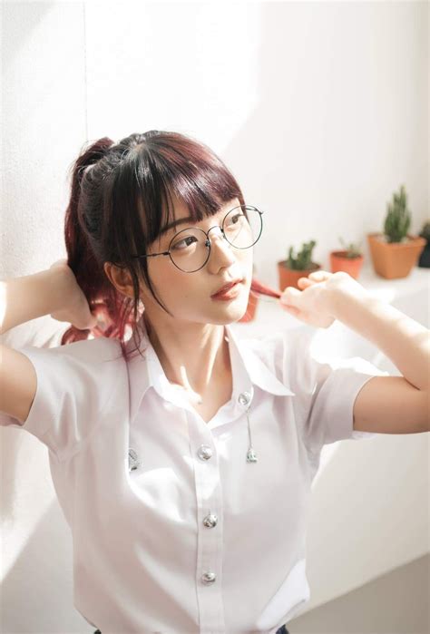 College Pictures University Girl Nerdy Girl Girls Uniforms High