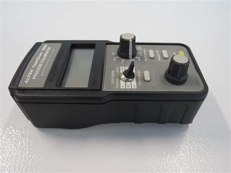 Altek Techchek 820 Process Calibrator With Leads In Case Fastcash