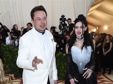 Grimes Says Shes Enjoying Having Covid 19 Being In Relationship