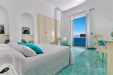 Quartos Vista Para O Mar Em Capri Relais Maresca