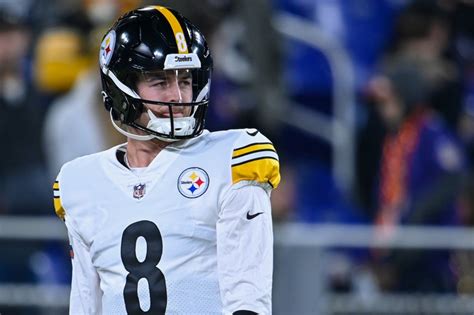Pittsburgh Steelers QB Kenny Pickett Getting Zero Praise This Offseason