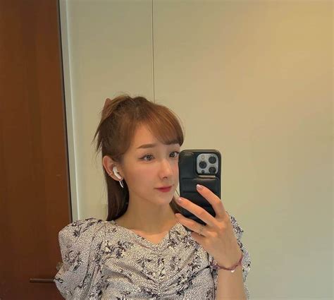 加護亜依さんのインスタグラム写真 加護亜依instagram「最近マイブームのハーフアップとこの前髪😏 あいぼんファンの方は好きだと