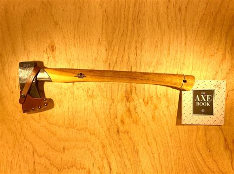 Gransfors Bruk Small Splitting Axe 441 · Shelter Institute