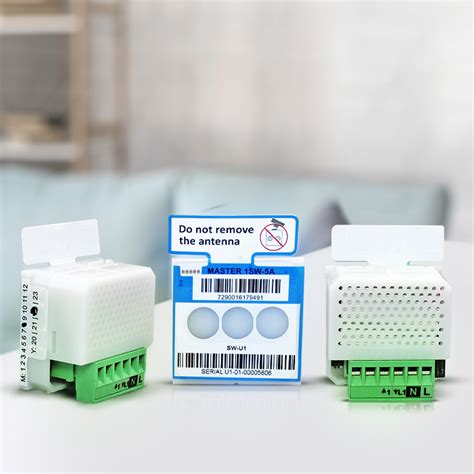 SW U Universal Smart Module To Control A Single Shutter Without A Neutral SwitchBee