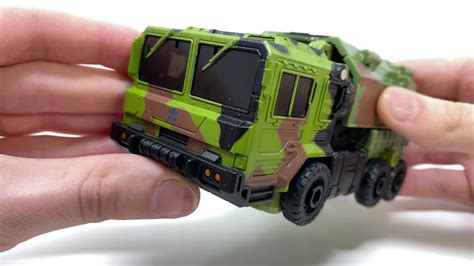 Transformers Legacy Wreck N Rule Collection Bulkhead In Hand Images