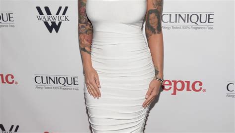 Kat Stacks Global Grind