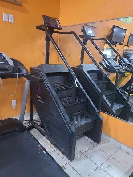 Stairmaster Stepmill 7000 Pt Climbing System Baer Auctioneers