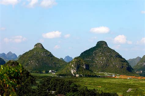 35 Gambar Pemandangan Gunung Kembar Riset