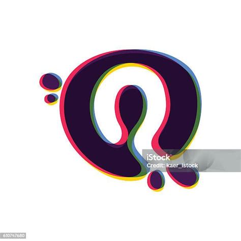 색상 시프트가 있는 문자 Q 아이콘입니다 다중 색상에 대한 스톡 벡터 아트 및 기타 이미지 다중 색상 다층 효과 도로