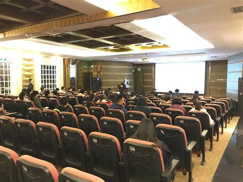 中山大学光华口腔医学院举办首届华南口腔医学博士生学术论坛 中山大学附属口腔医院