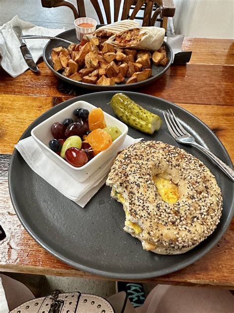 Acoca Coffee Updated December 2025 132 Photos And 83 Reviews 500 W