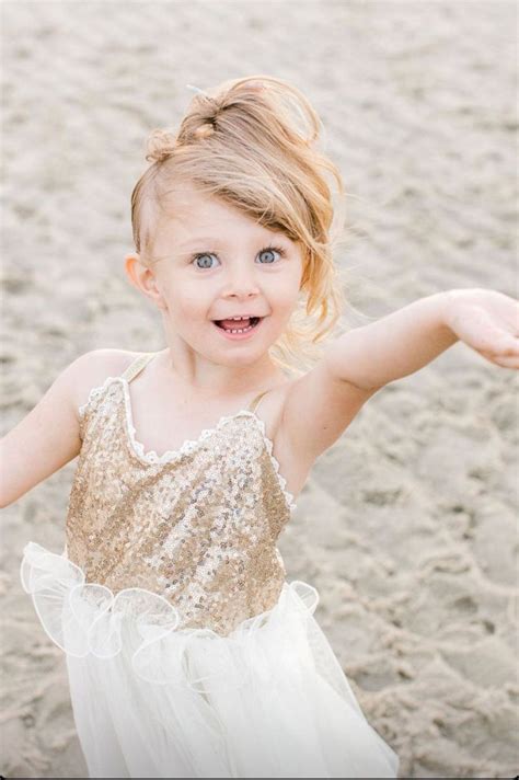 ปักพินในบอร์ด Lilly